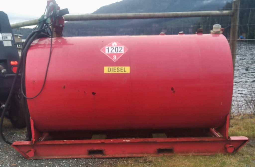 Fuel tanks - MOWI Canada West Used Sales